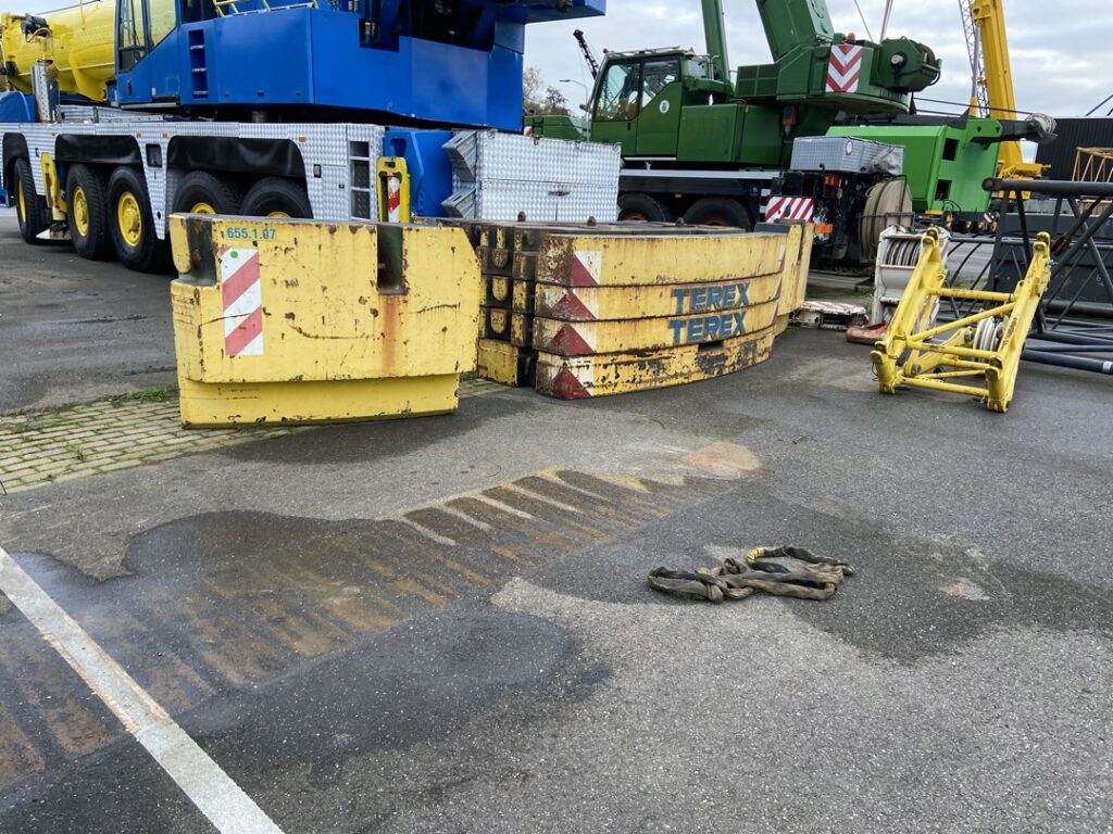 Demag AC200-1 - VEMA Crane