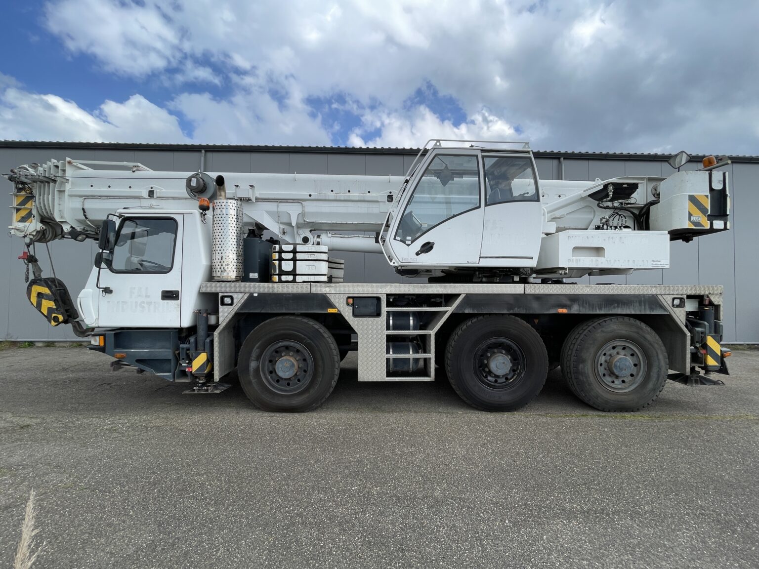 Grove GMK3055-9622 - VEMA Crane
