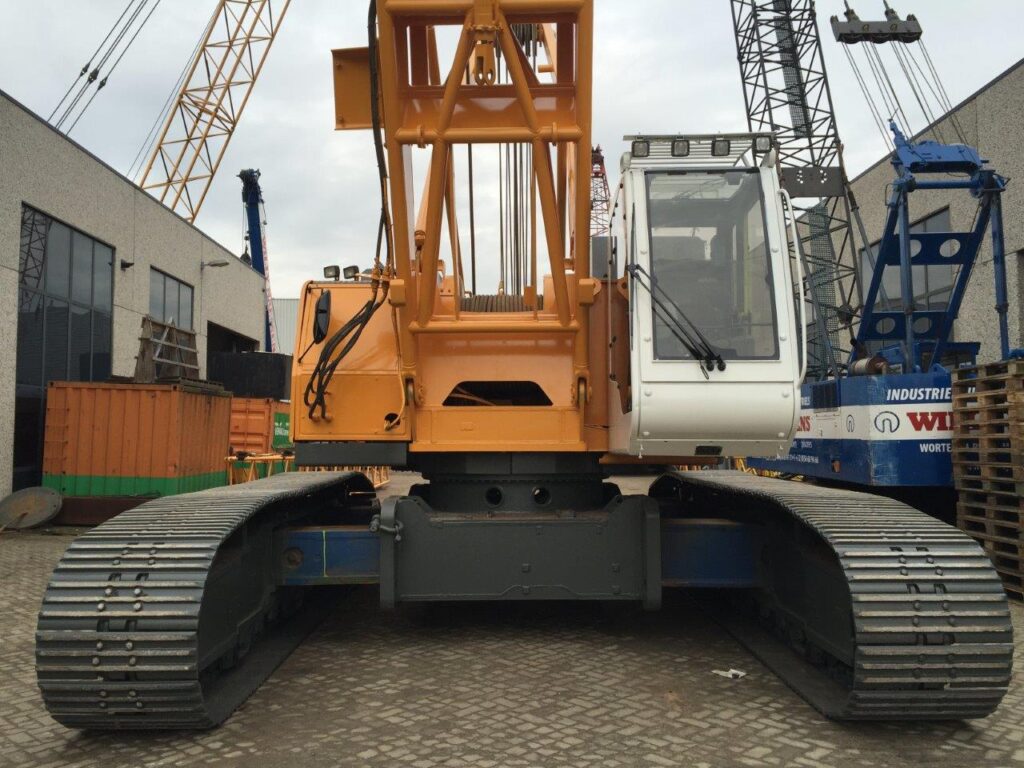 Liebherr HS855 - VEMA Crane