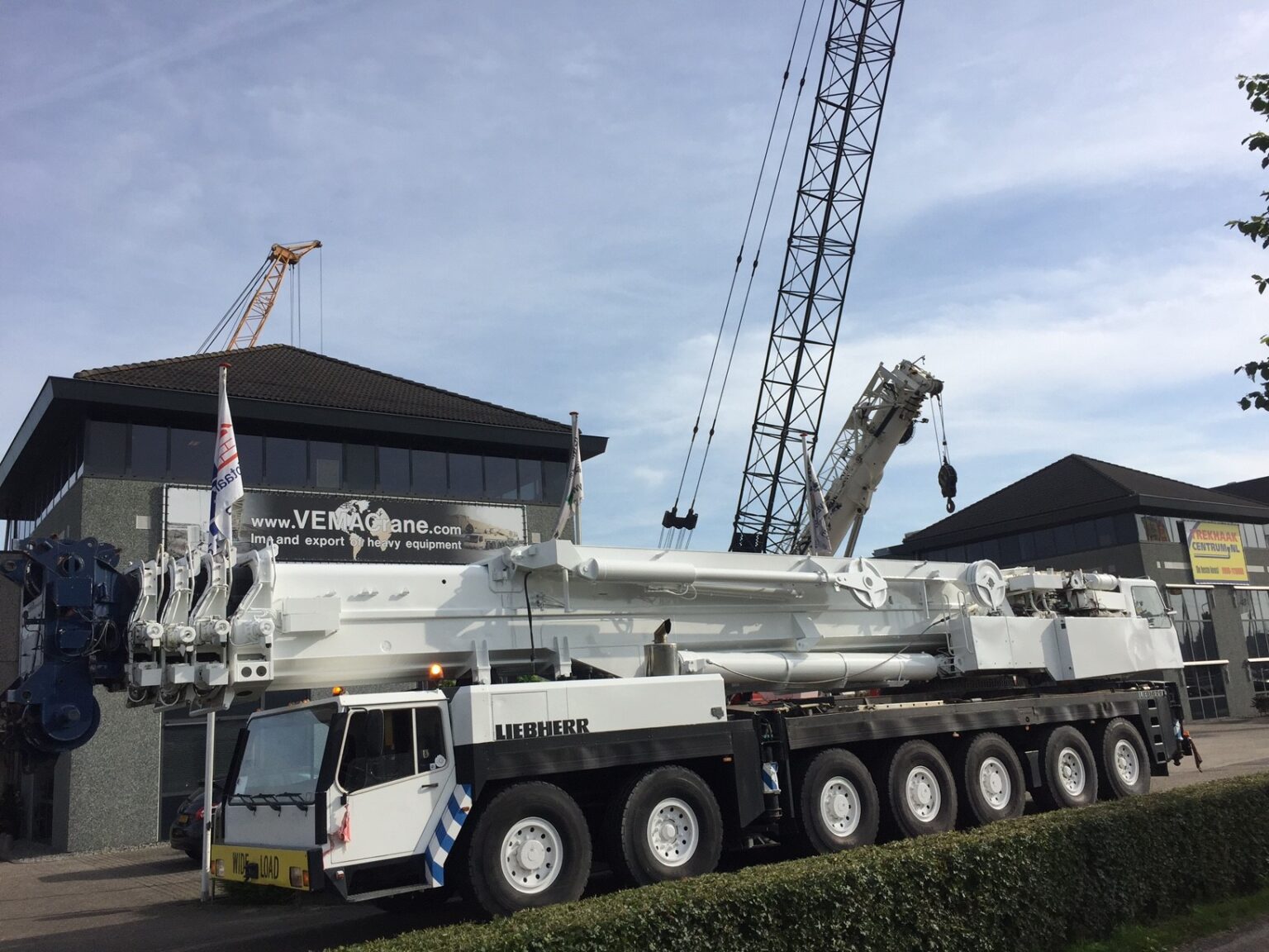 Liebherr LTM1300 - VEMA Crane