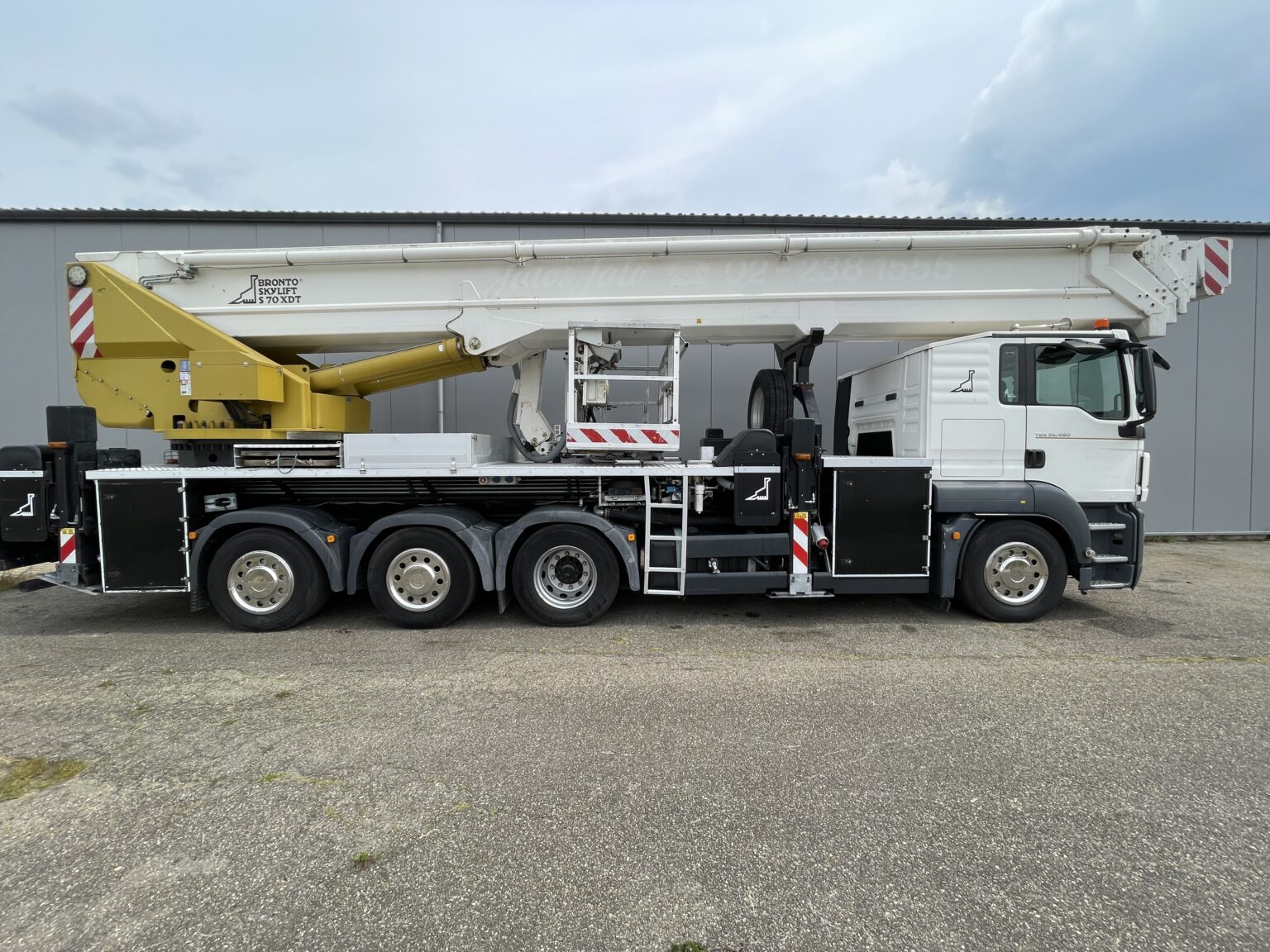 MAN + Bronto Skylift - VEMA Crane