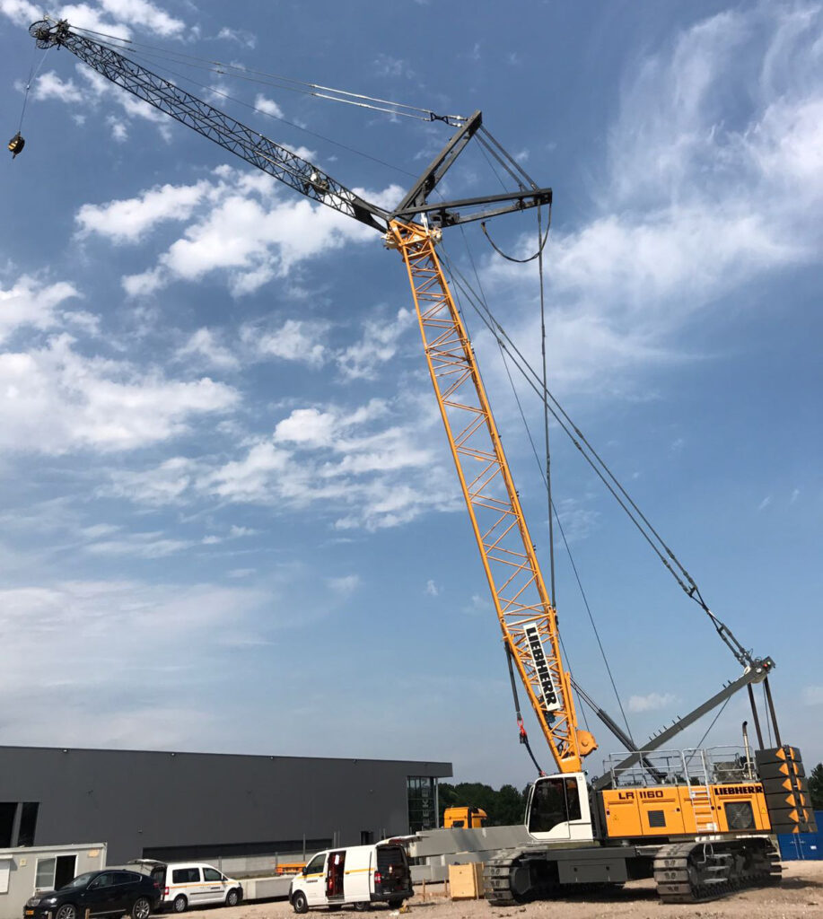 Liebherr LR1160 134.238 - VEMA Crane
