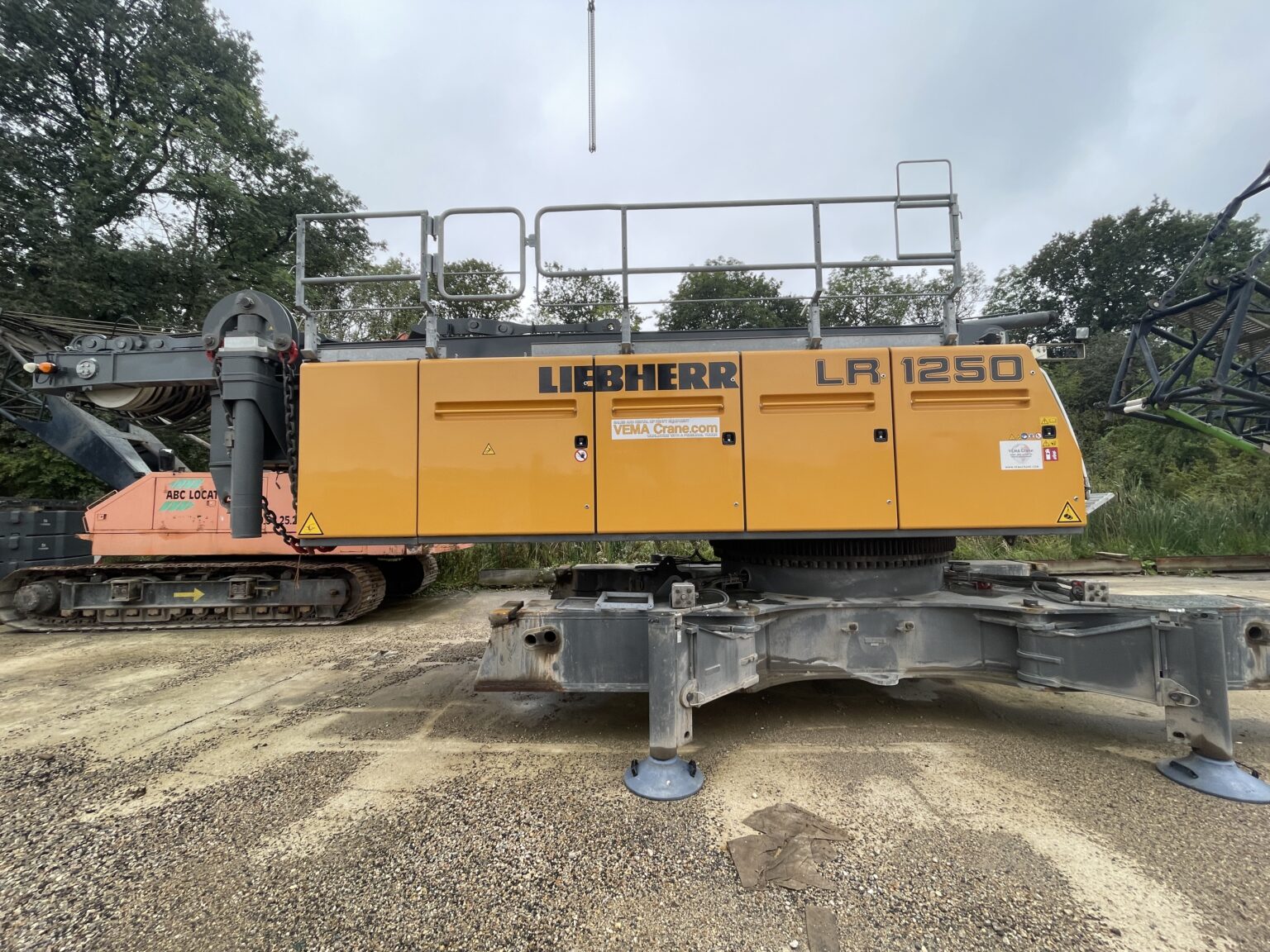 Liebherr LR1250 135.244 - VEMA Crane