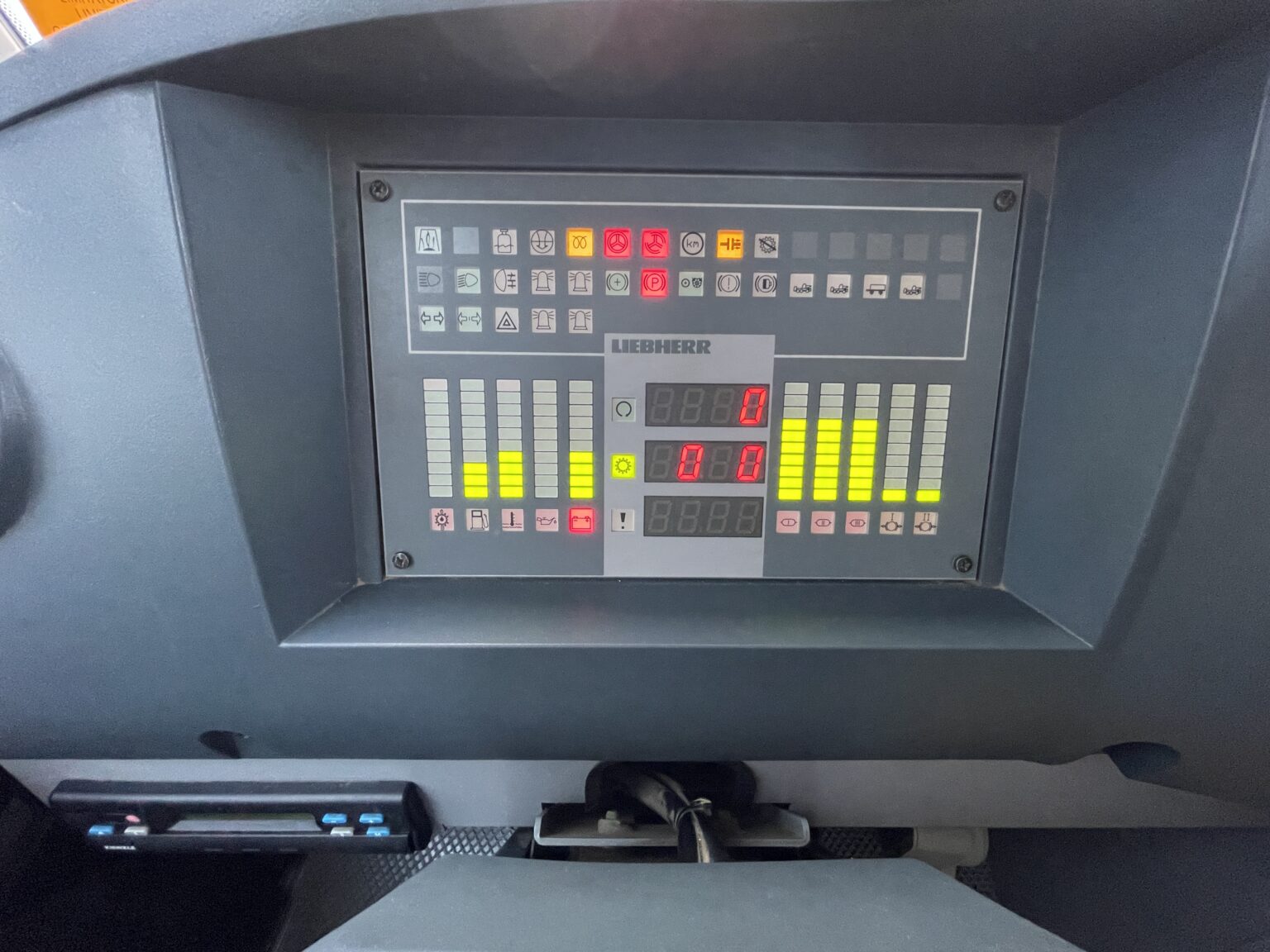 Liebherr LTM1055-3.1 056033 - VEMA Crane