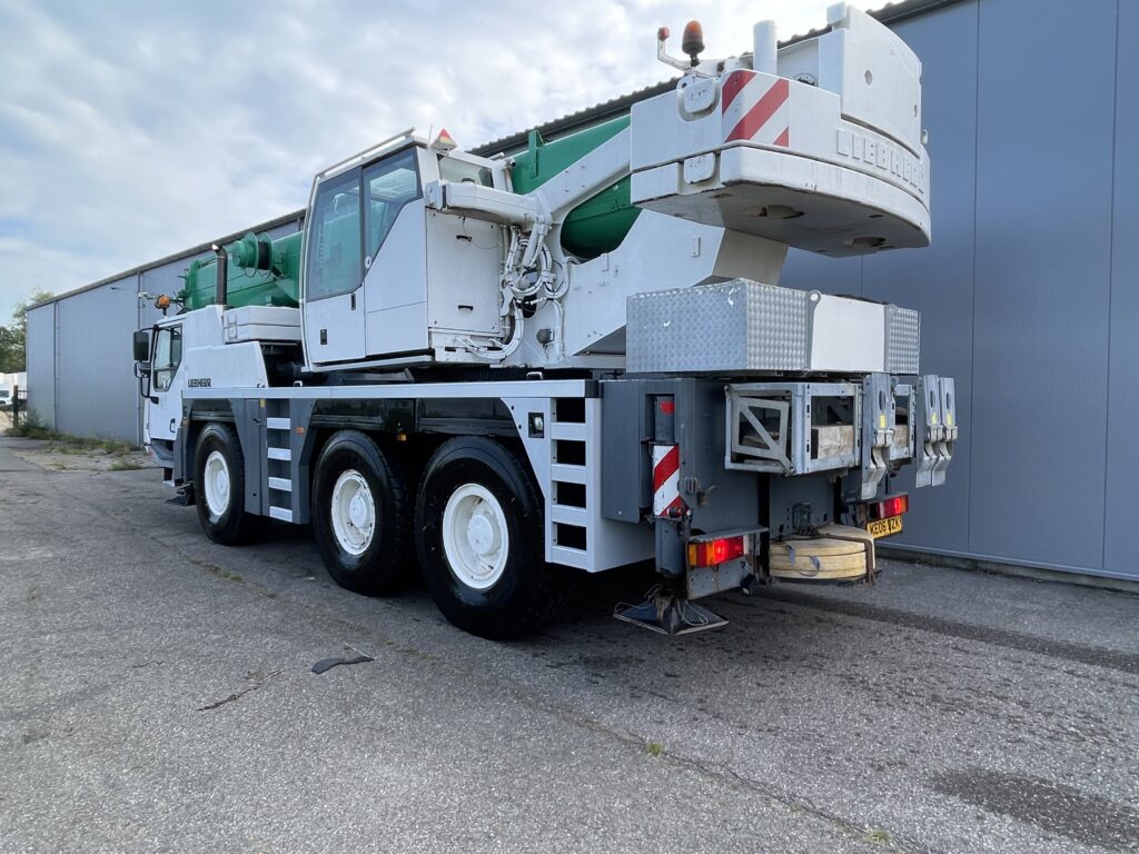 Liebherr LTM1055-3.1 056033 - VEMA Crane