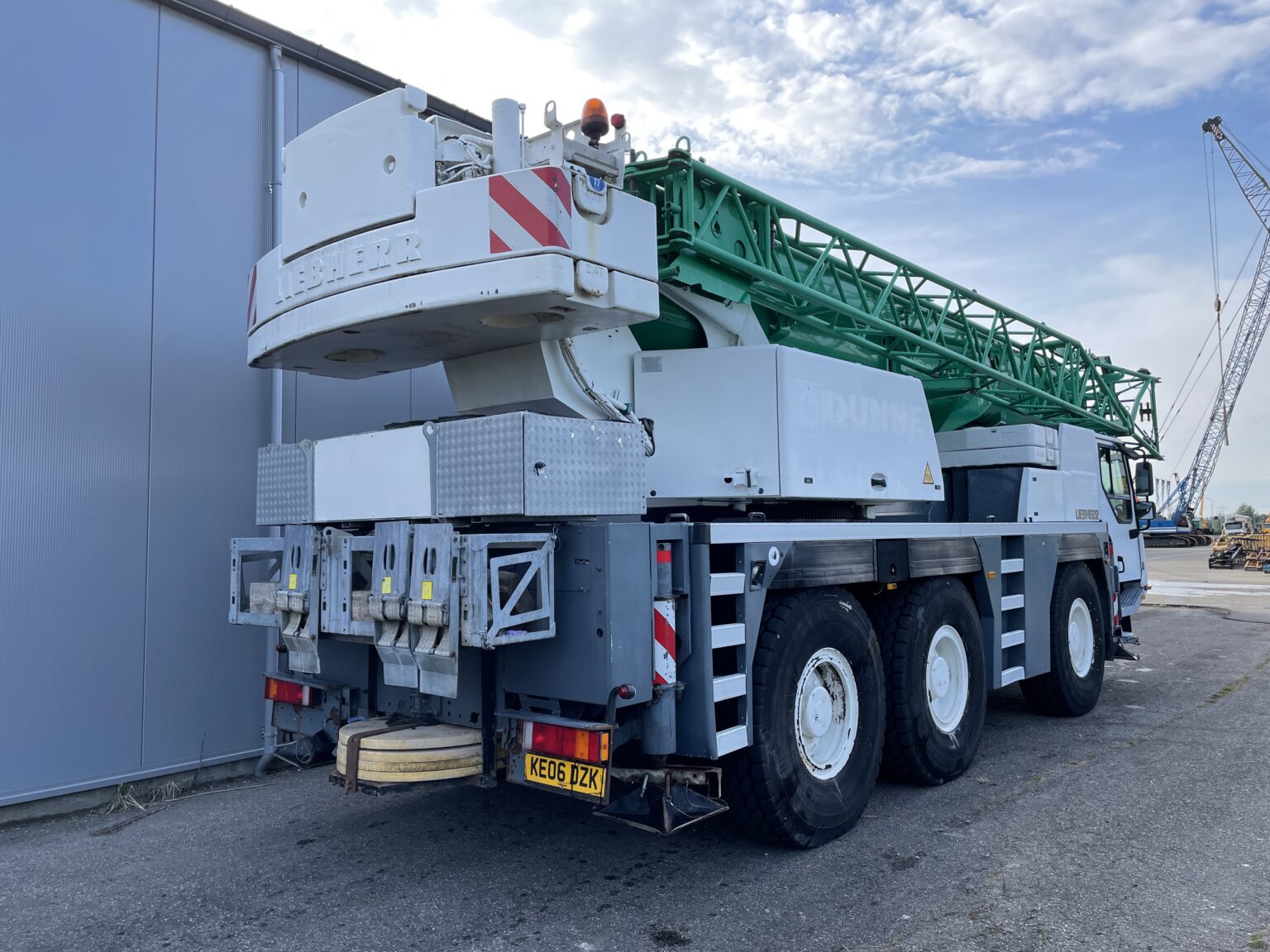 Liebherr LTM1055-3.1 056033 - VEMA Crane