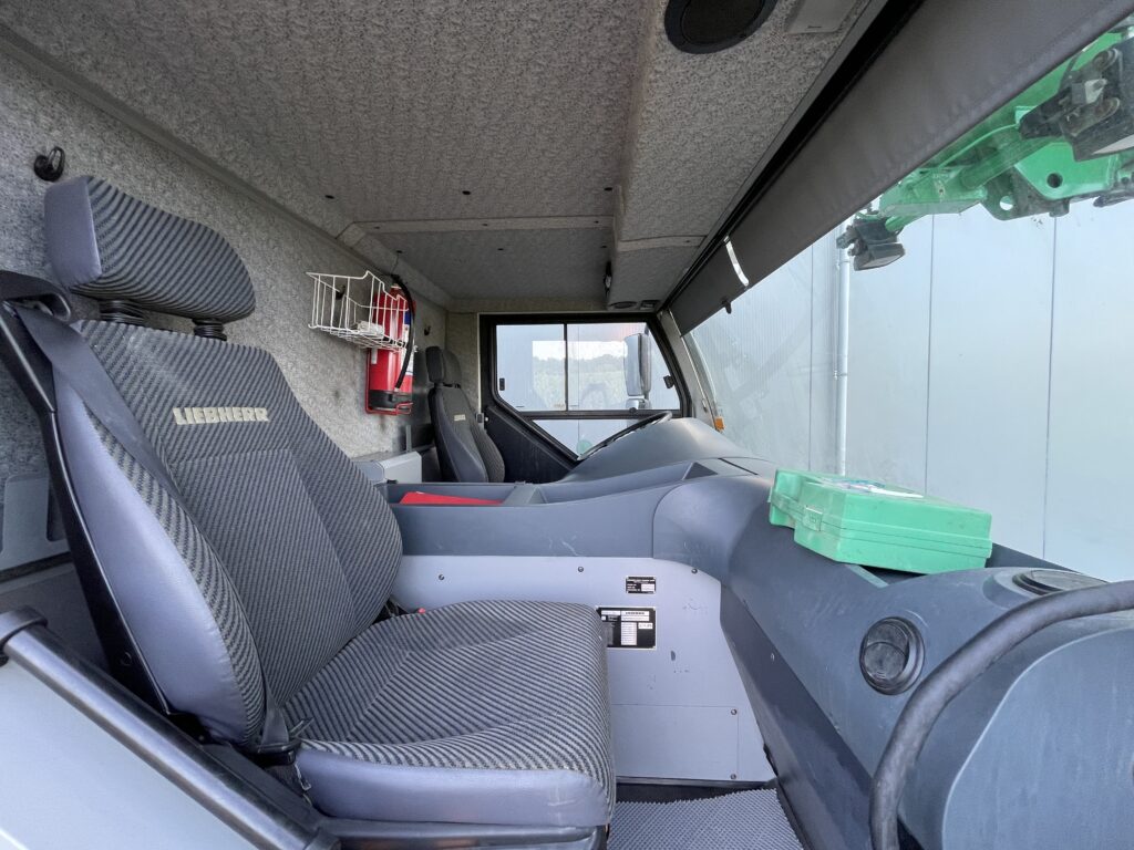 Liebherr LTM1055-3.1 056033 - VEMA Crane