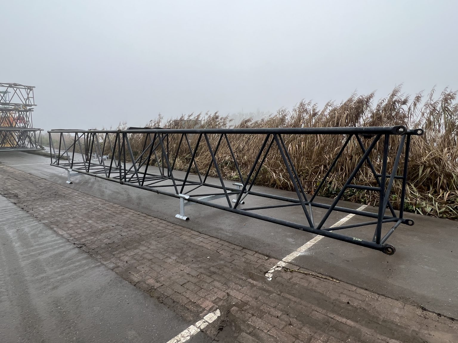 Hitachi KH180 6-meter boom section - VEMA Crane