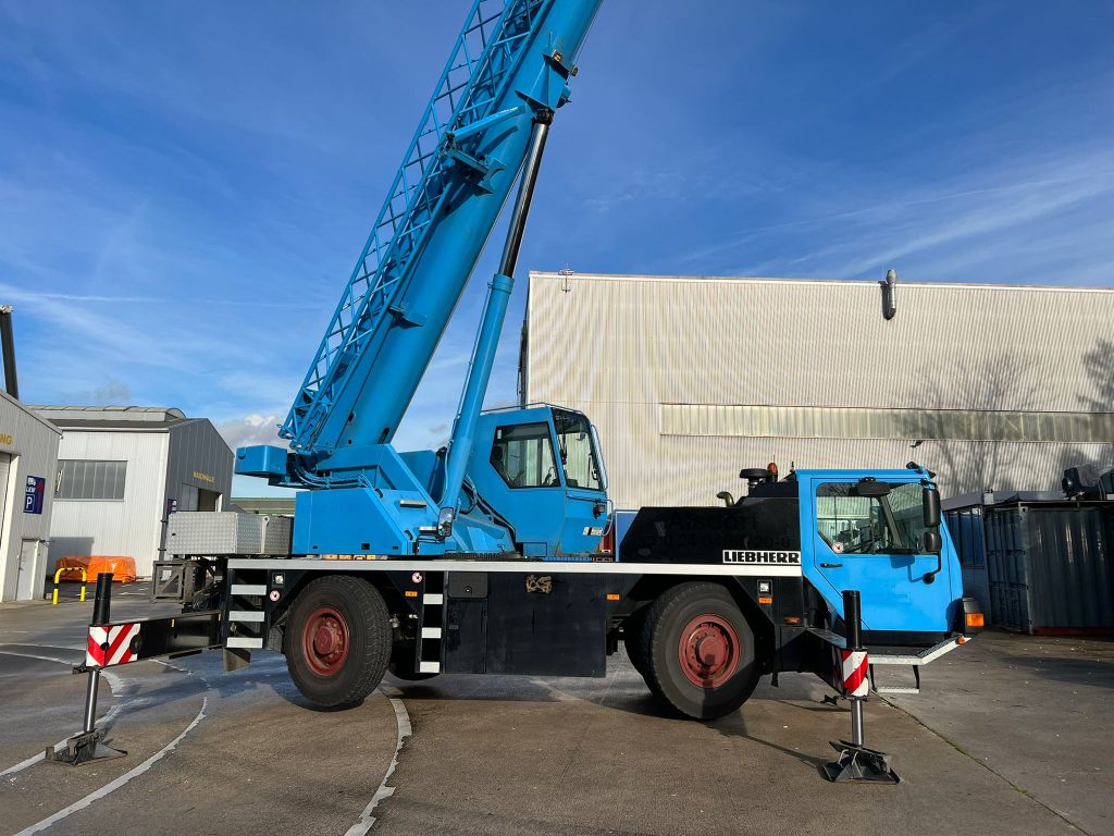 Liebherr LTM1030-2.1 051347 - VEMA Crane