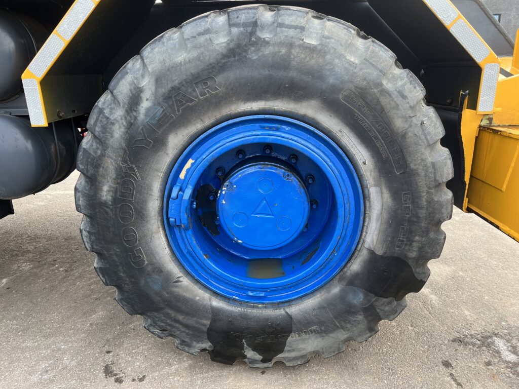 PPM A340 A340304143 - VEMA Crane