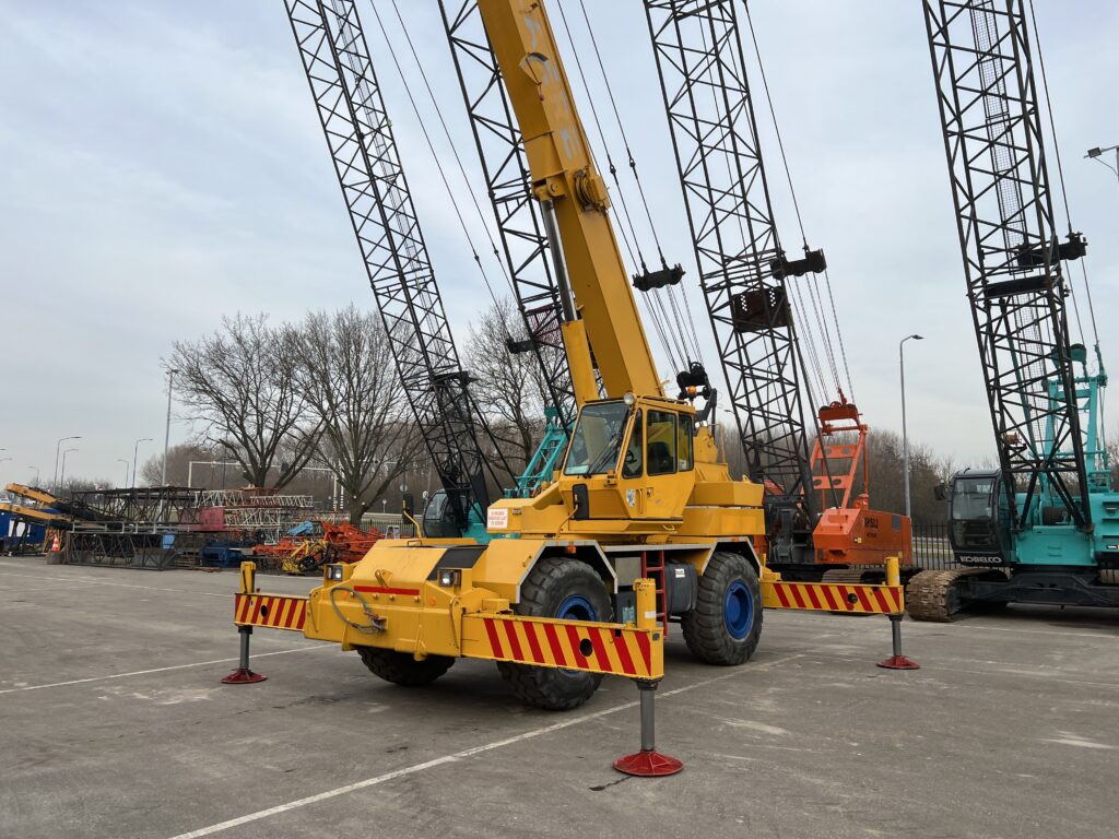 PPM A340 A340304143 - VEMA Crane