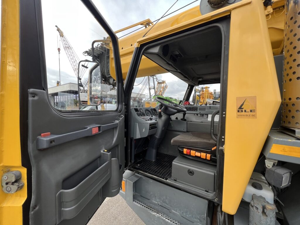 Grove GMK3055 3055.9173 - VEMA Crane