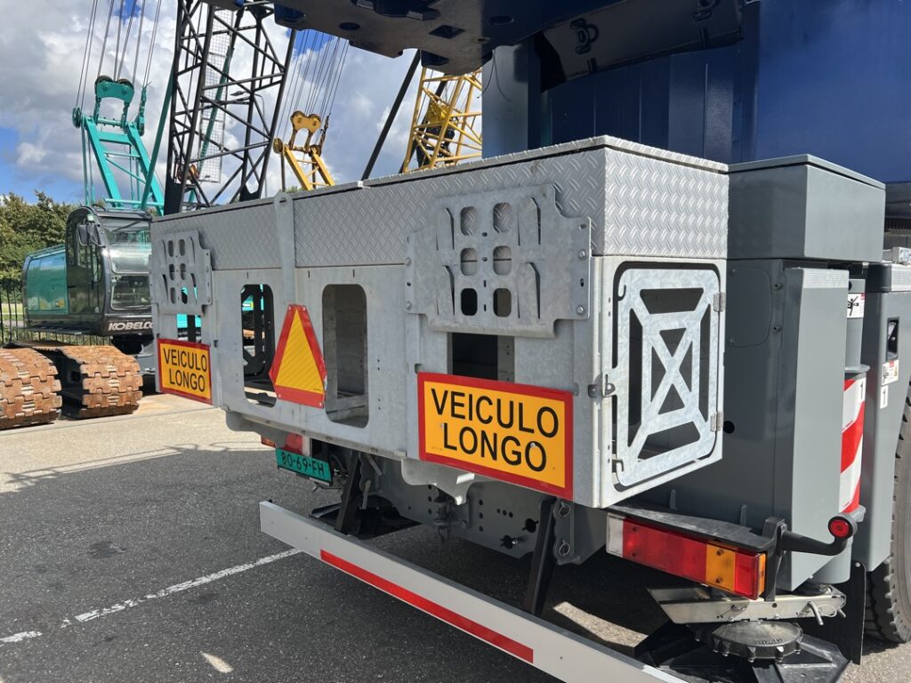 Liebherr LTM1150-5.3 - VEMA Crane