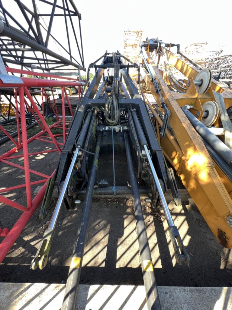 Liebherr luffing jib - type 1309 - VEMA Crane
