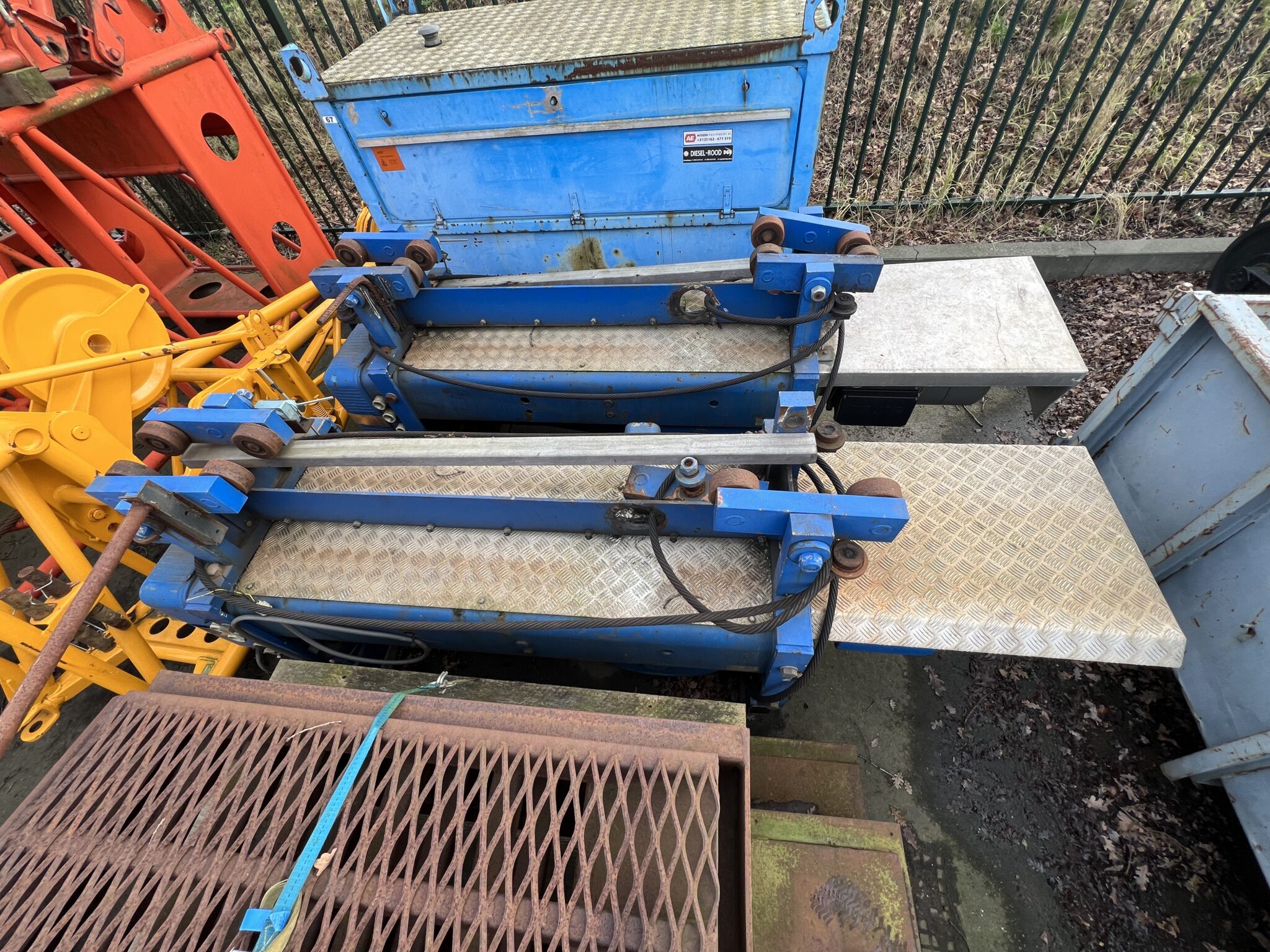 Haagen Portaal kranen - 2x 12.5T - VEMA Crane