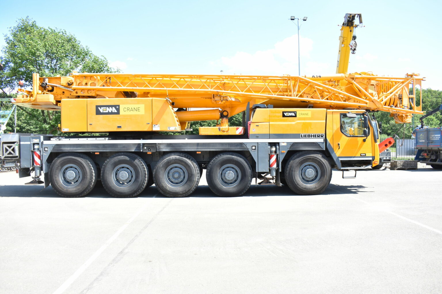 Liebherr LTM1100-5.2 065878 - VEMA Crane