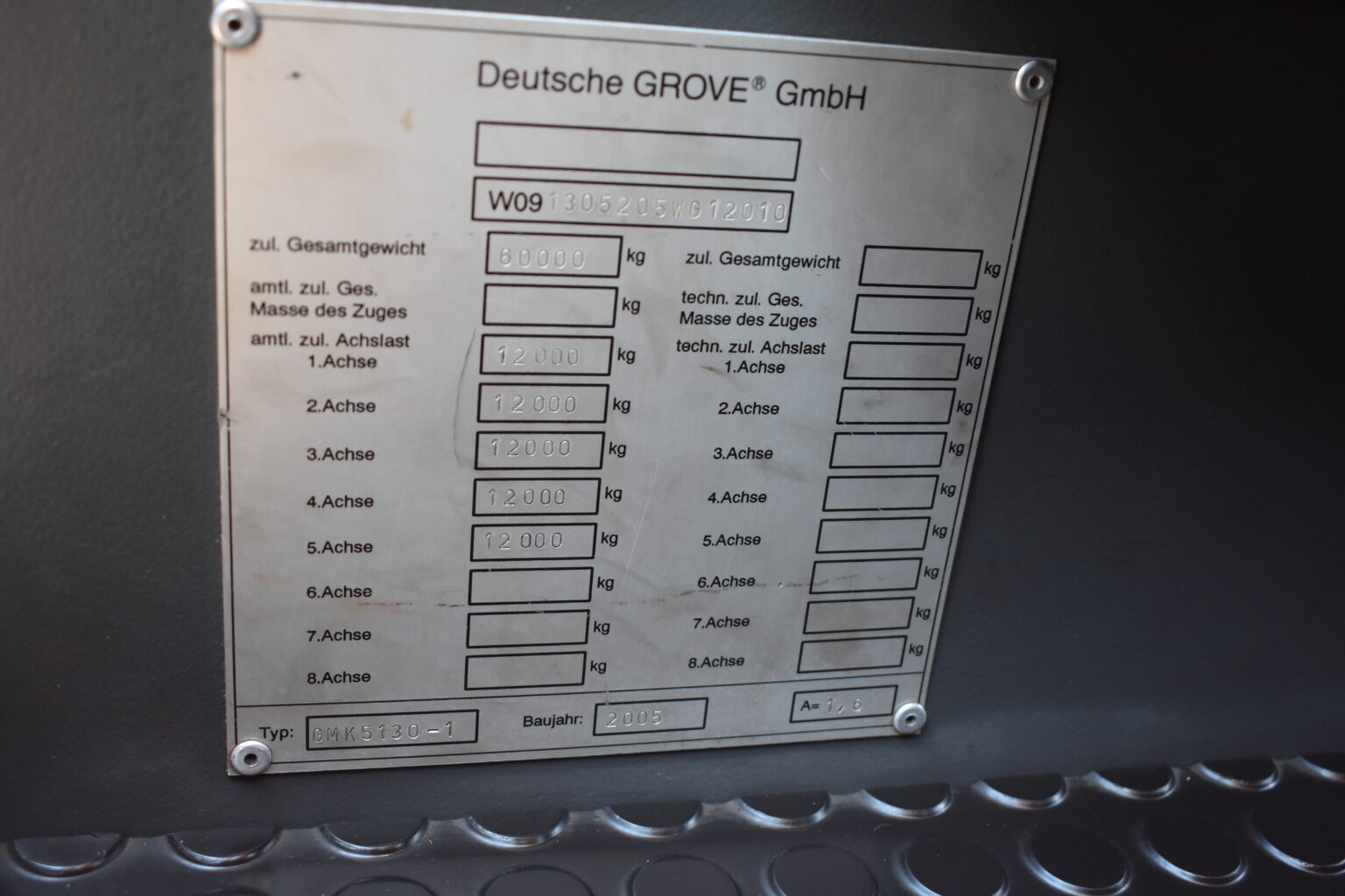 Grove GMK5130-1 5130.2010 - VEMA Crane