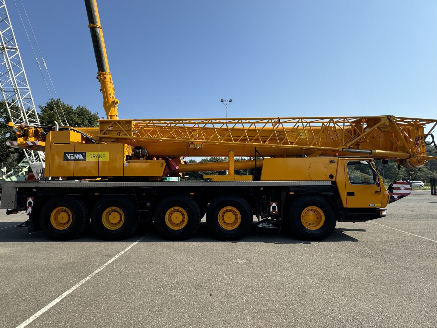 Grove GMK5130-1 5130.2010 - VEMA Crane