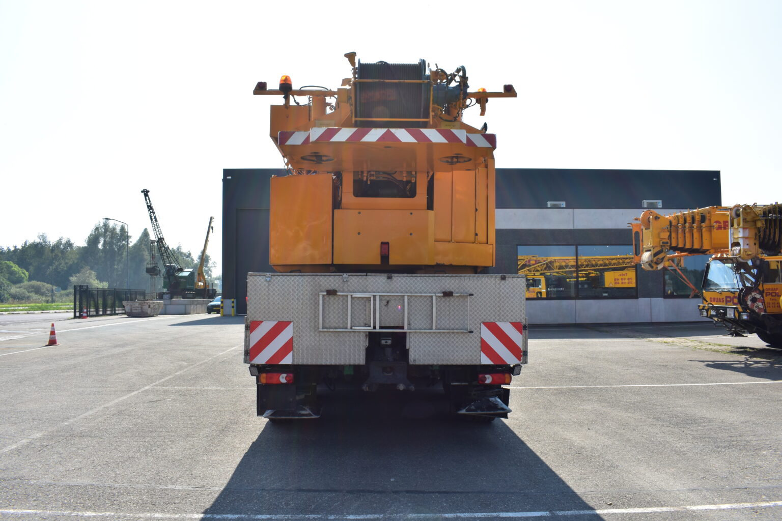 Grove GMK5130-1 5130.2010 - VEMA Crane