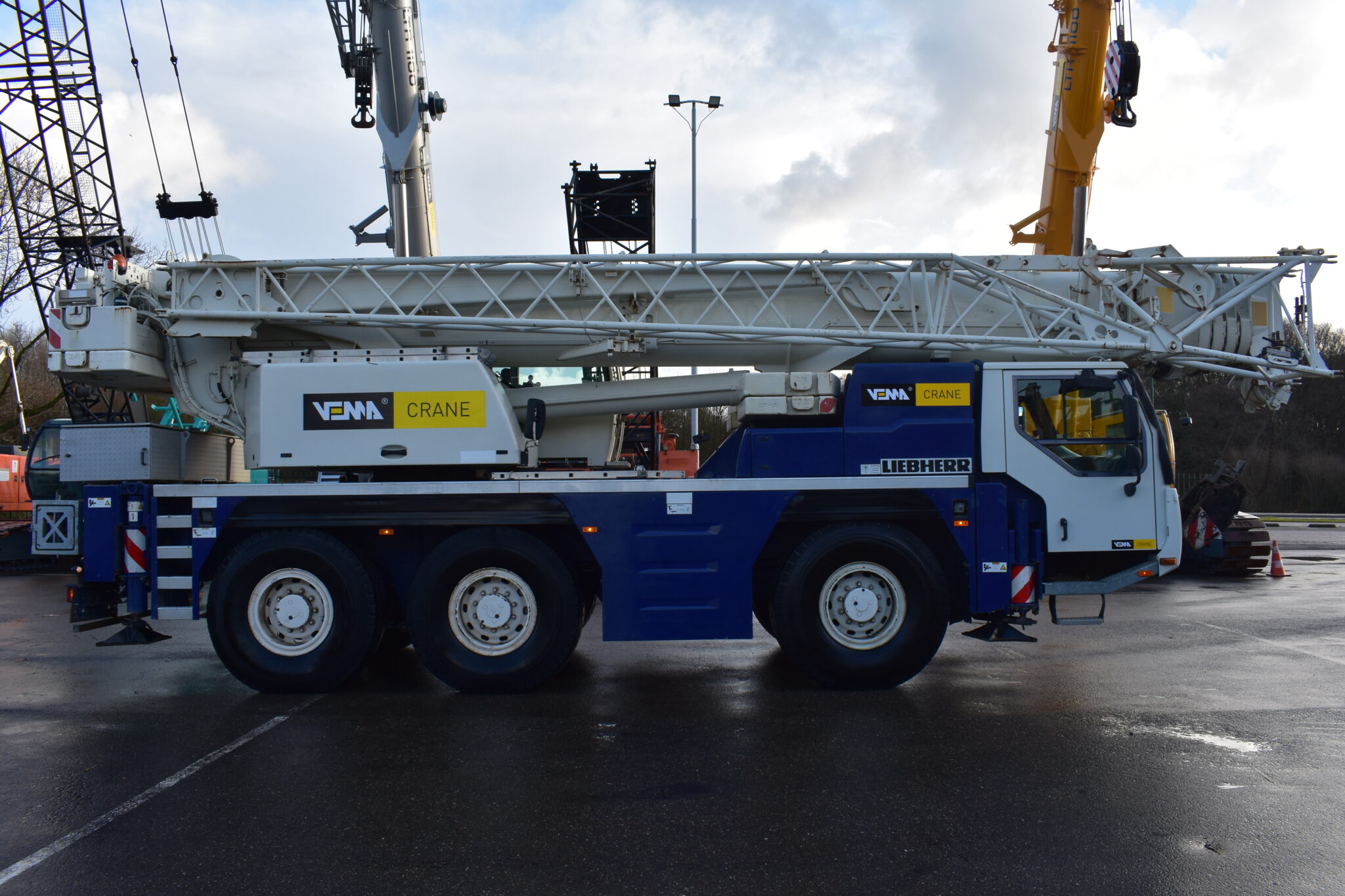 Liebherr LTM1055-3.2 084970 - VEMA Crane