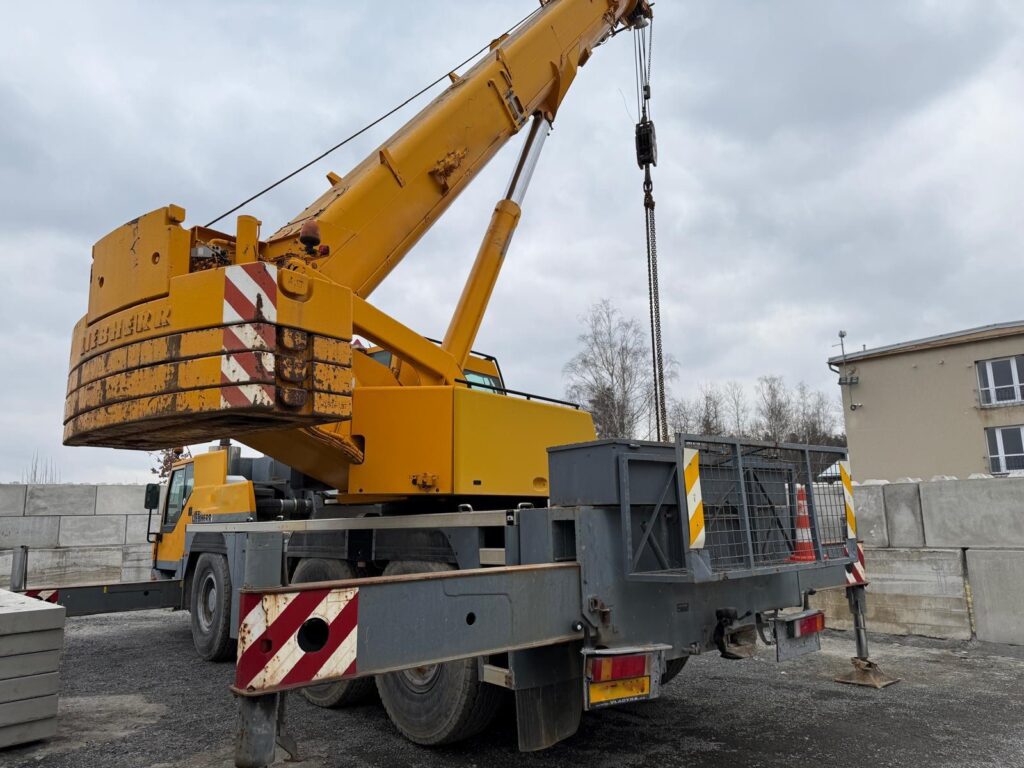 Liebherr LTM1055/1 055339 - VEMA Crane